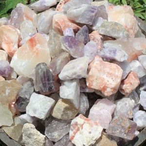 Accents | 2 Pounds Of Assorted Gemstones Crystals From Around The Globe ...